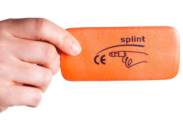 How to Use a Foam Finger Splint | Physical Sports First Aid Blog