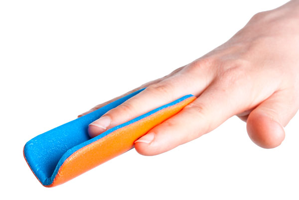 How to Use a Foam Finger Splint | Physical Sports First Aid Blog